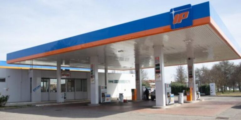 SIGLATO ACCORDO CON ITALIANA PETROLI PER LA RETE ORDINARIA - FIGISC ...